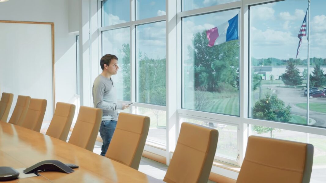Glass: Performance calculator provides embodied carbon values of ...